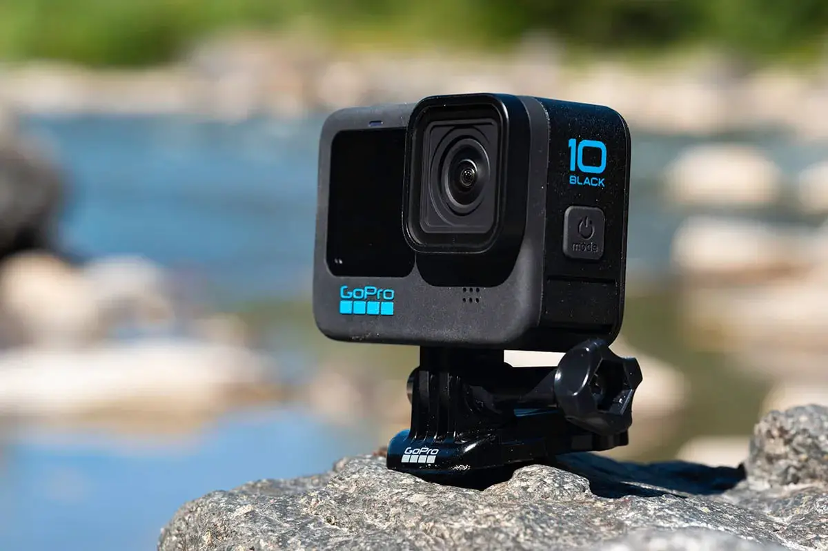 How To Charge GoPro 10: 10 Tips And 4 Methods